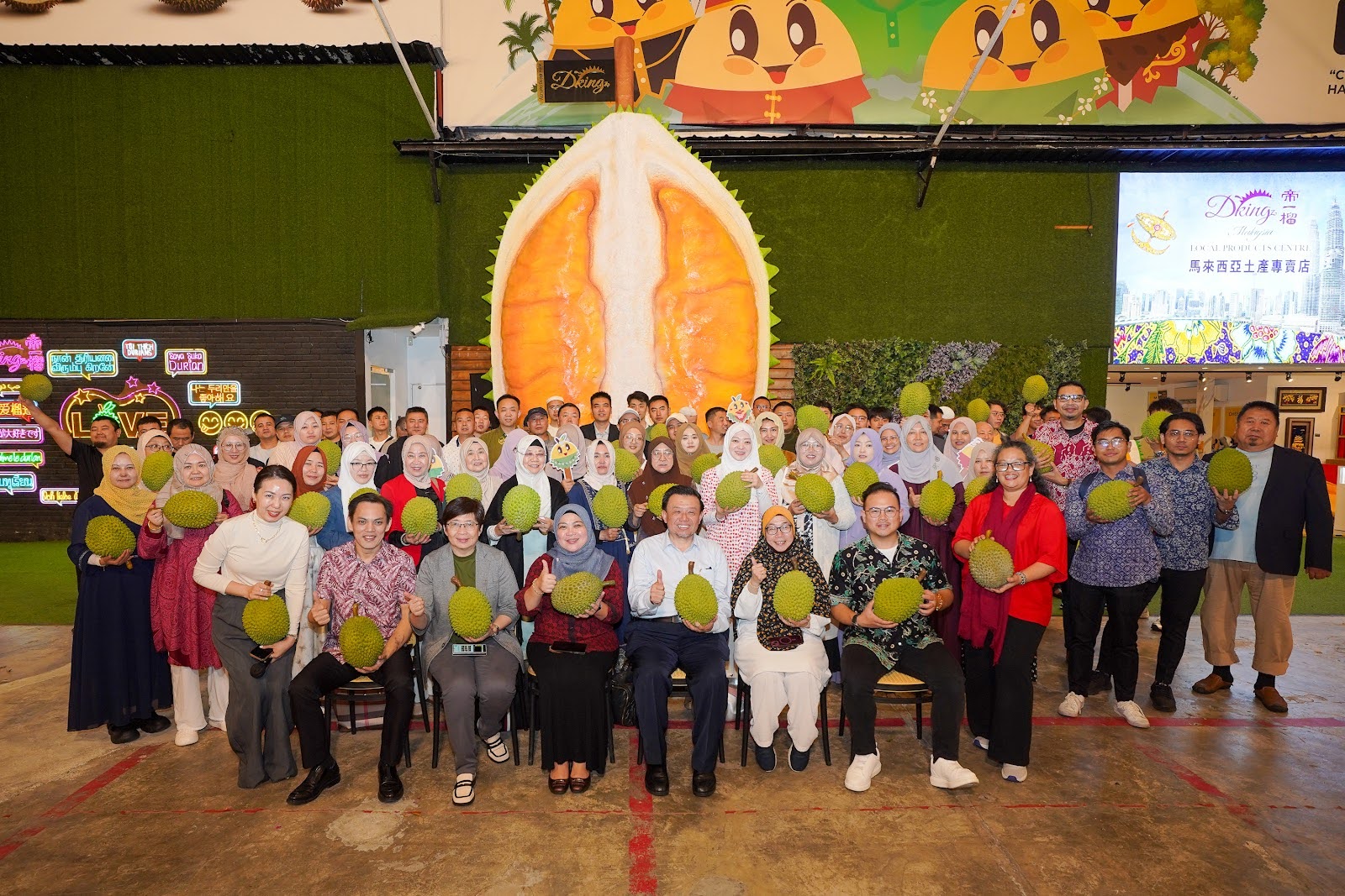 CHINA MUSLIM REPRESENTATIVES GET A TASTE OF MULTICULTURAL MALAYSIA ...
